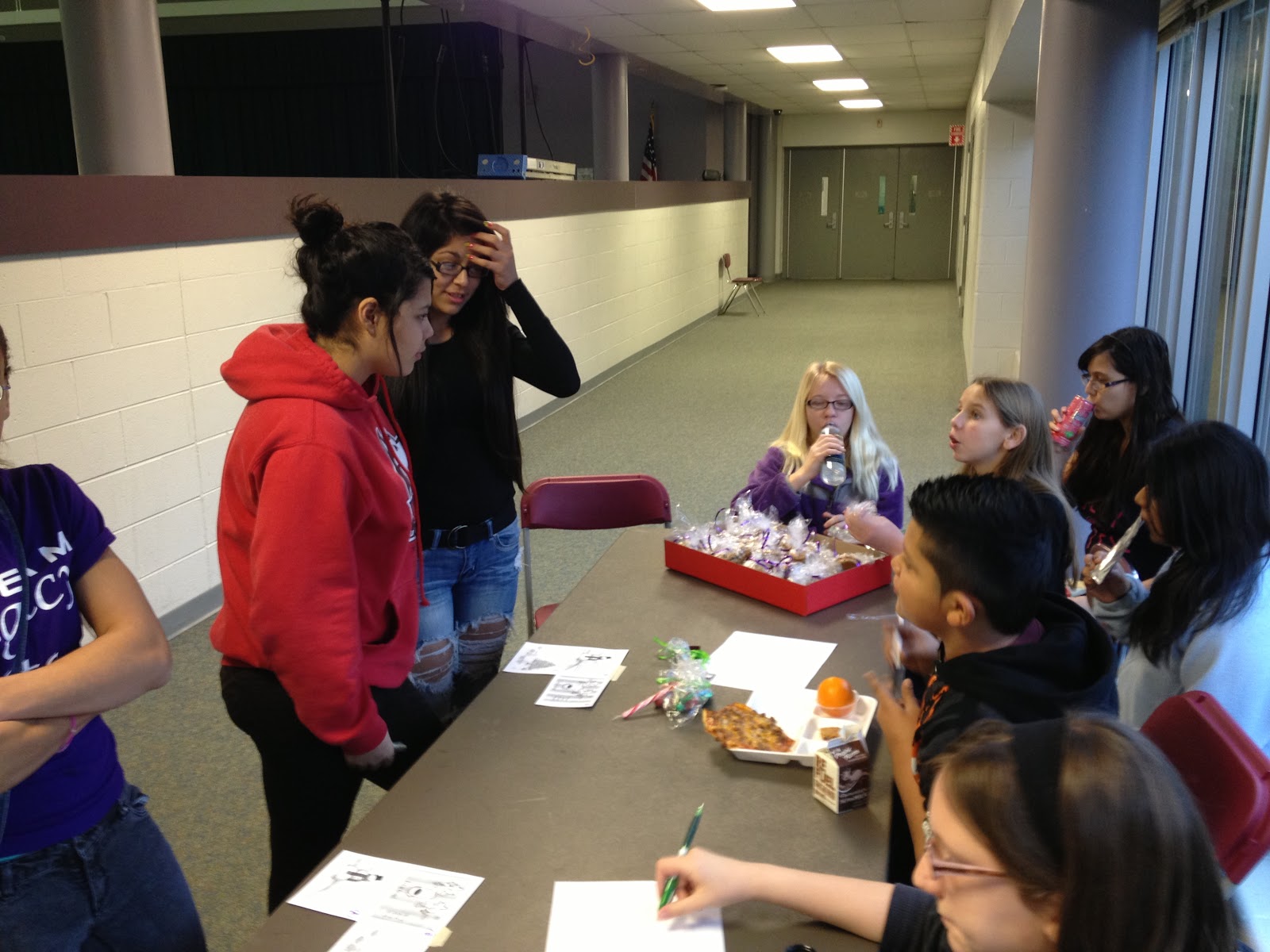 English Confronting Modernity: Becoming Citizens of the World